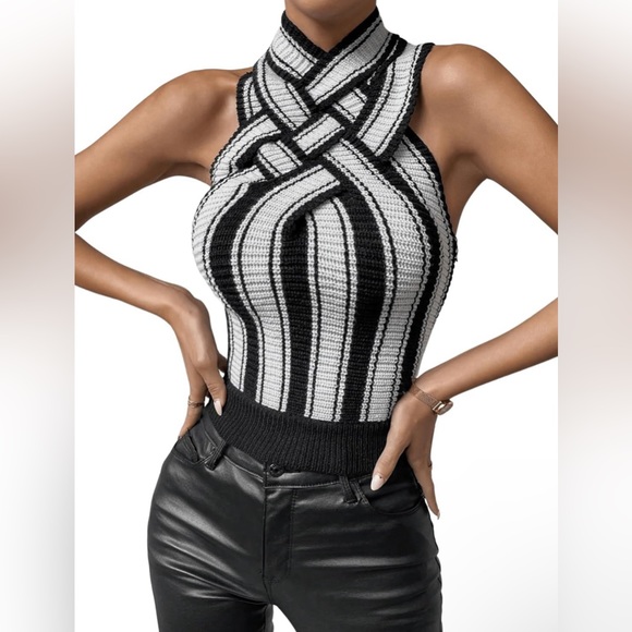 09.09.22 | Tops | Nwtstriped Criss Cross Halter Crop Tank Top ...